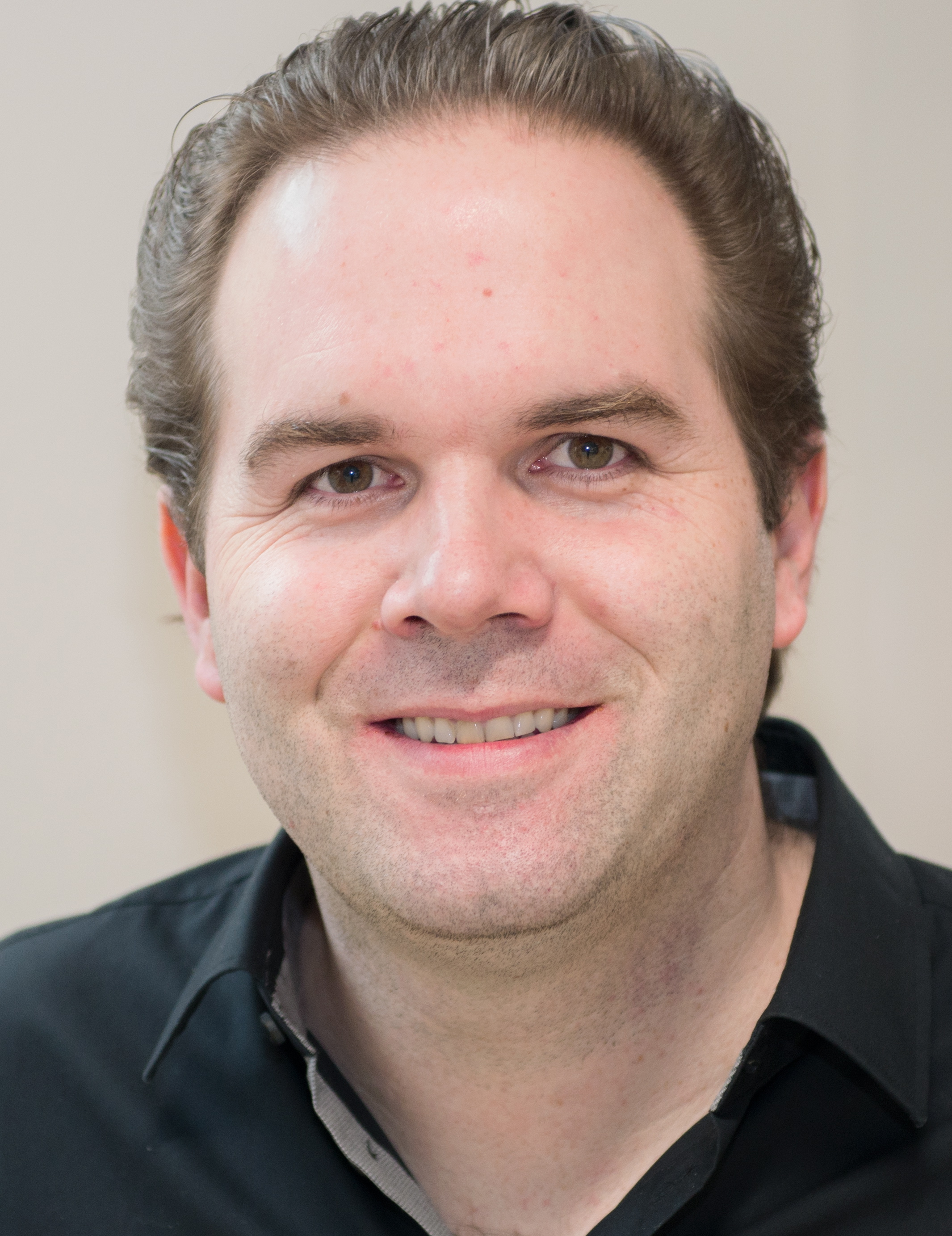 Neuer Marketingleiter bei Ifolor - kleinreport.ch