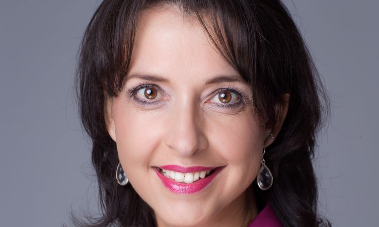 Mediensprecherin Daniela Bär verlässt Schweiz Tourismus - kleinreport.ch