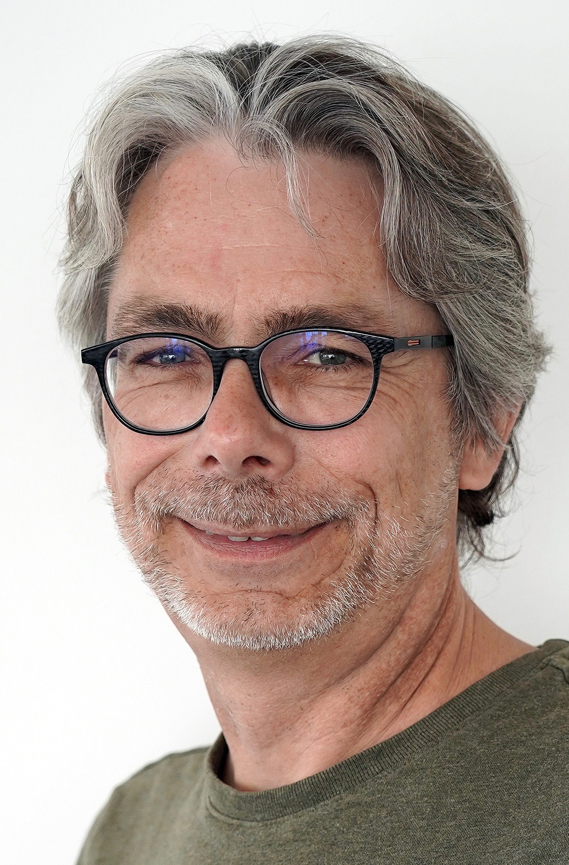 Timothy Pfannkuchen verstärkt den Newsdesk bei der Agentur Viva ...