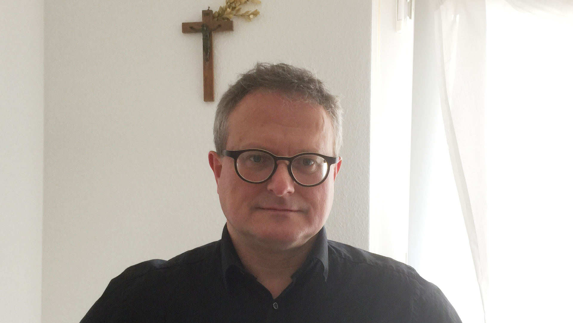 «Weltwoche» bringt Licht ins Dunkel der Welt von Werner De Schepper ...