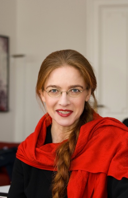 Barbara Stang macht PR für den Bilgerverlag - kleinreport.ch